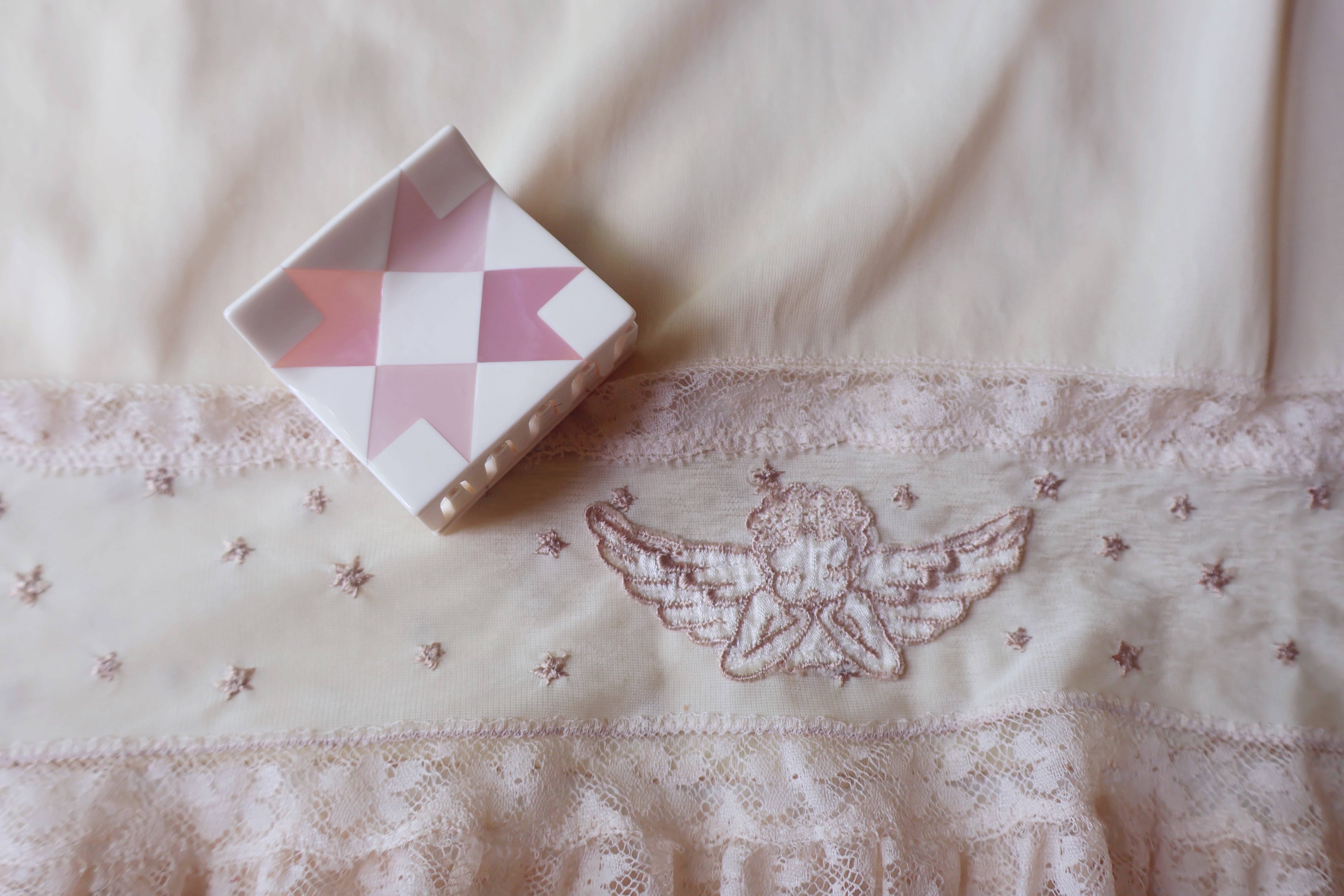 Dusty Rose Quilt Claw – Hey Ricochet